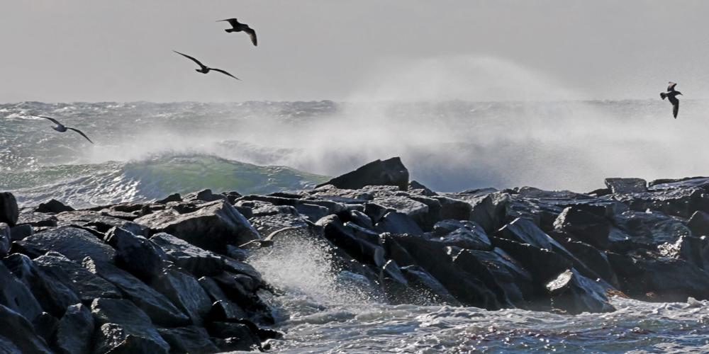 PHOTOS: Angry Waves | Westerly | thewesterlysun.com
