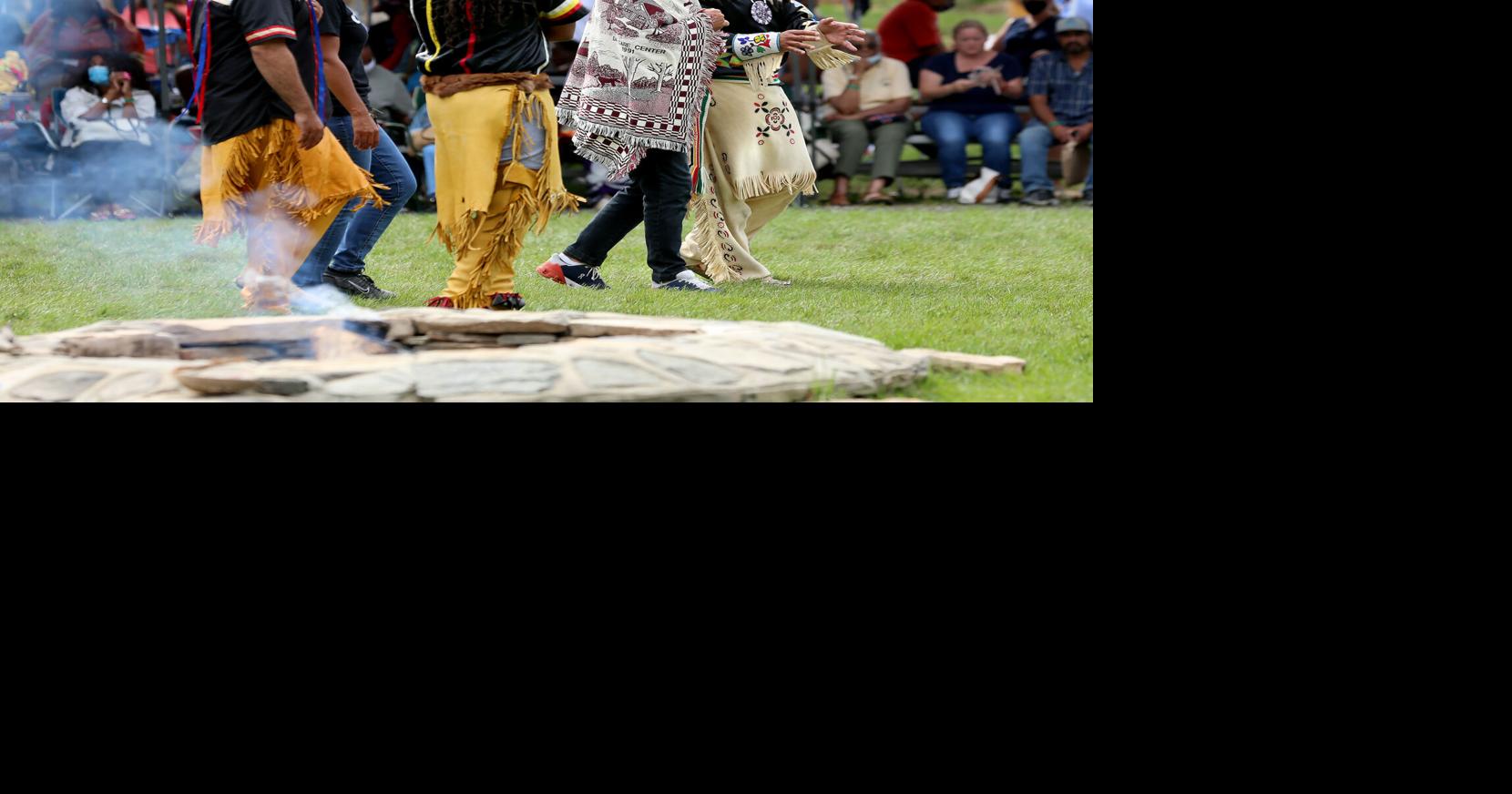 PHOTOS: Celebrating Schemitzun with the Mashantucket Pequot Tribal ...