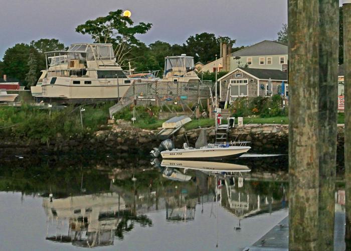 PHOTOS: Goodnight, Sturgeon Moon | Westerly | thewesterlysun.com