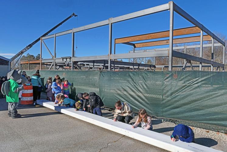 PHOTOS: Signing the Beam | Westerly | thewesterlysun.com
