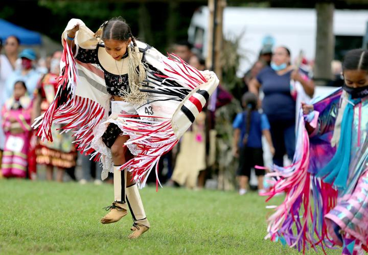 PHOTOS: Celebrating Schemitzun with the Mashantucket Pequot Tribal ...