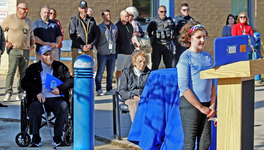 World War II veteran John Stellitano offers challenge to students and ...