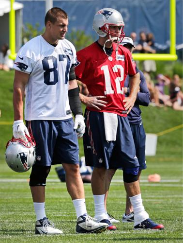 rob gronkowski body issue