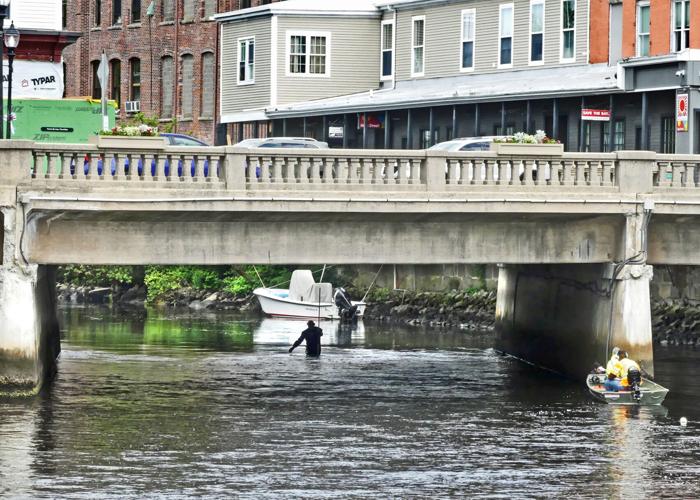 PHOTOS: Pawcatuck River Bridge gets its annual checkup | Westerly ...