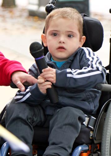 Keep Ryder Riding effort raises funds for local boy's wheelchair ramp ...