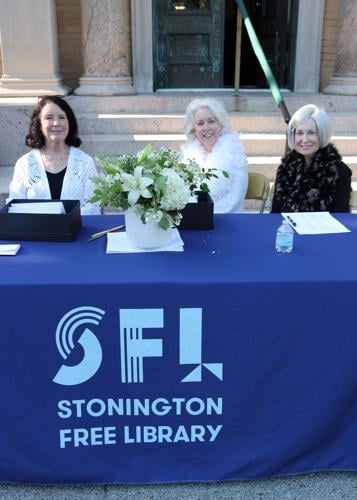 Out & About SFL Black & White Affair | Lifestyle | thewesterlysun.com