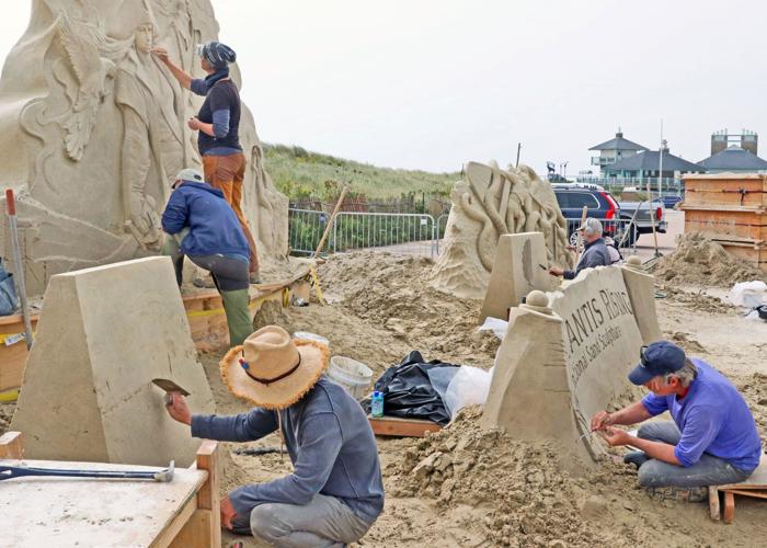 PHOTOS: Preparing for Atlantis RIsing competition at Misquamicut Beach ...