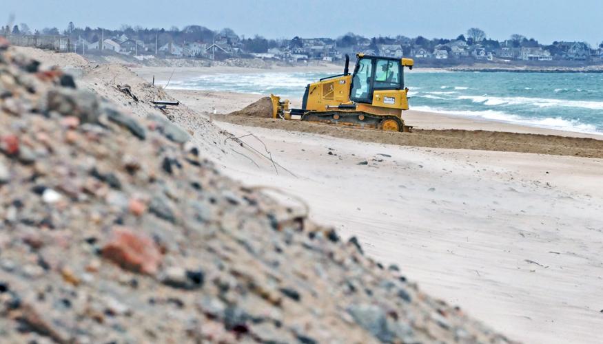 PHOTOS: Beach repair | Westerly | thewesterlysun.com