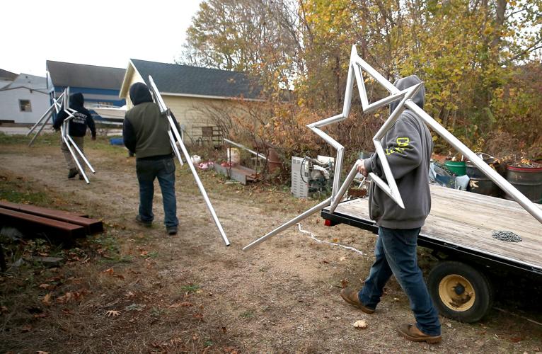 Chamber's Starry Lights ready to shine bright this holiday season ...