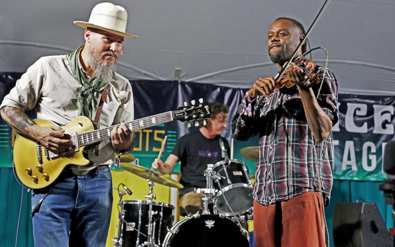 Rhythm & Roots closes out the summer | Entertainment | thewesterlysun.com