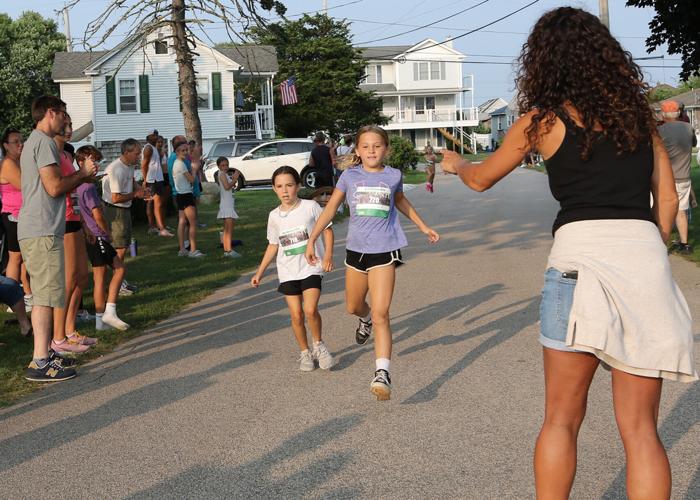 Running: Jake Serra repeats at Bottone Mile | Latest Sports ...