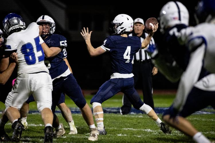 Football: Bulldogs start fast, overcome Cumberland's size to advance to Division II semis ...