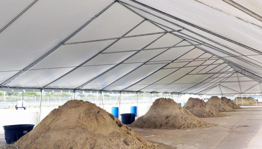 PHOTOS: Preparing for Atlantis RIsing competition at Misquamicut Beach ...