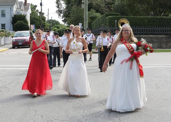 PHOTOS: Feast of the Holy Ghost | Stonington | thewesterlysun.com