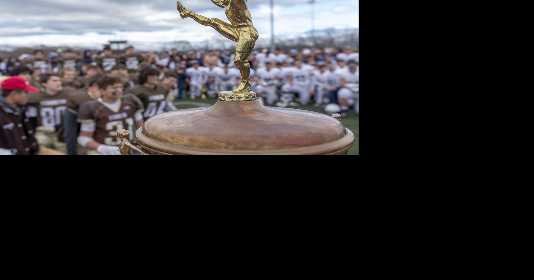 Football: Westerly-Stonington leftovers — better record often means win ...