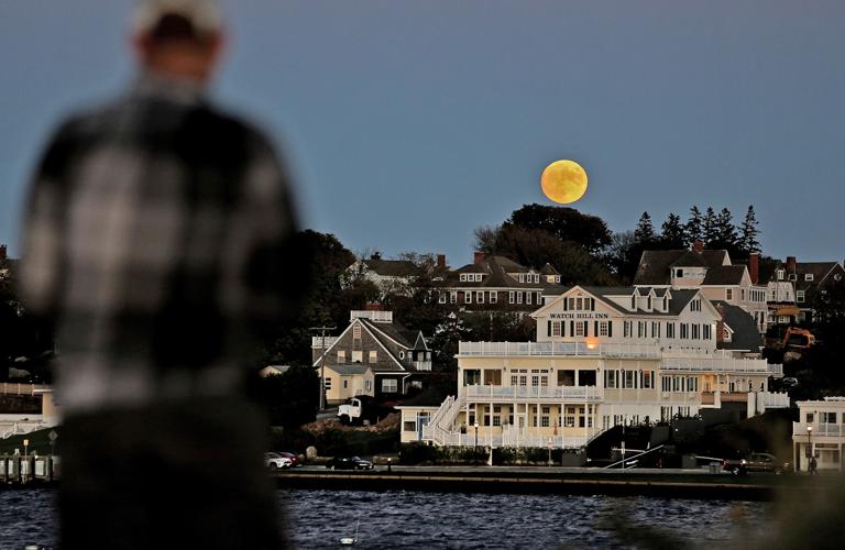 PHOTOS: Moonrise over Watch Hill Harbor | Westerly | thewesterlysun.com