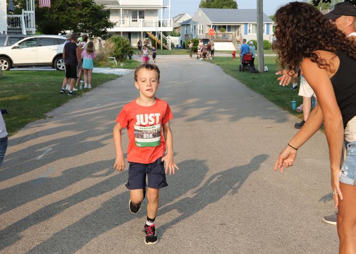 Running: Jake Serra repeats at Bottone Mile | Latest Sports ...