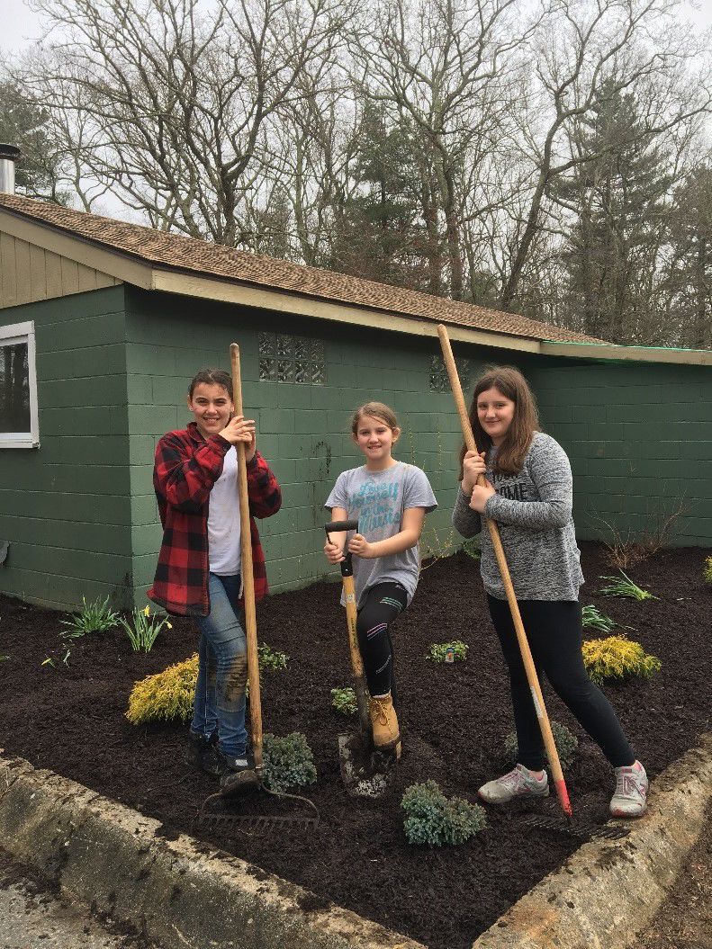 Local Girl Scouts beautify the Hopkinton Animal Shelter | Front Porch ...