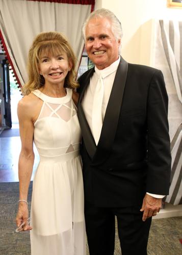 Out & About SFL Black & White Affair | Lifestyle | thewesterlysun.com