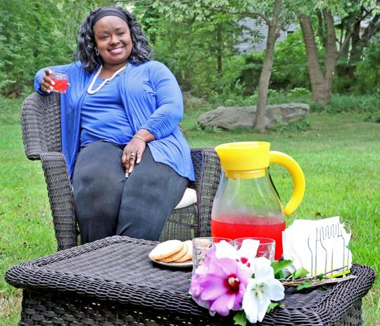 In the Easy Chair with RaéVen Kelly Dinwoodie | In the Easy Chair ...