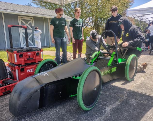 Ahead of the pack: Chariho Tech racing program gives tech students ...