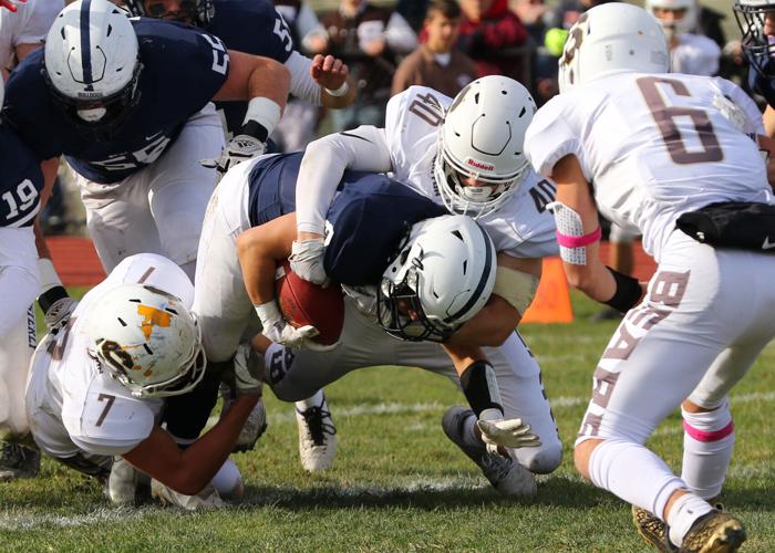 Football: Tuck's 241 rushing yards, three TDs carry Bulldogs over Bears ...