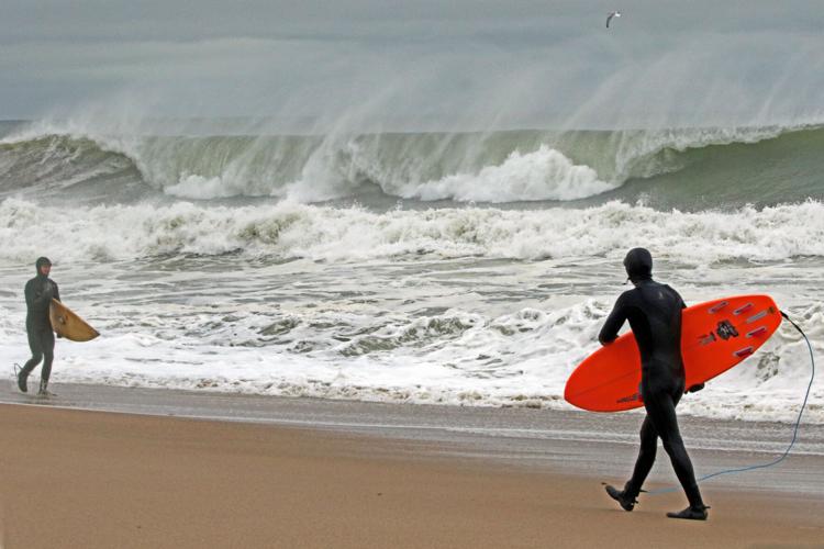 PHOTOS: Nor'easter waves are the gnarliest waves | Westerly | thewesterlysun.com