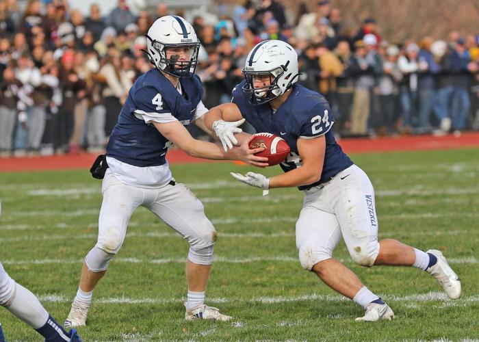 Football: Tuck's 241 rushing yards, three TDs carry Bulldogs over Bears ...