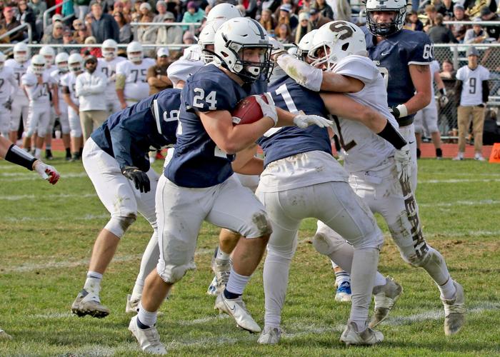 Football: Tuck's 241 rushing yards, three TDs carry Bulldogs over Bears ...
