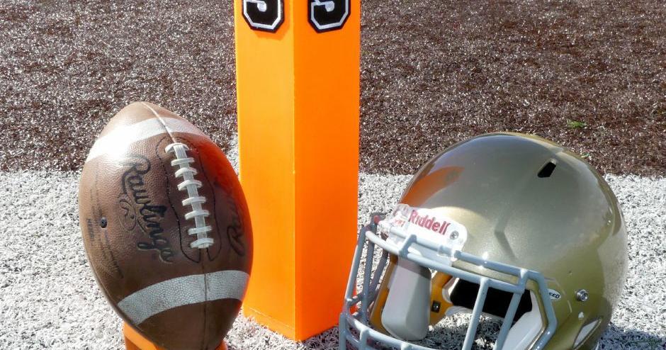 Football: Big backfield lifts Bears to division win over Waterford ...