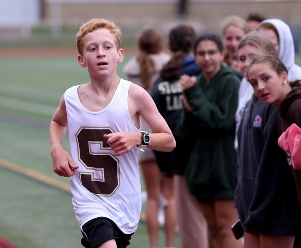 Boys cross country: Gruczka takes first overall in Bears' loss to ...