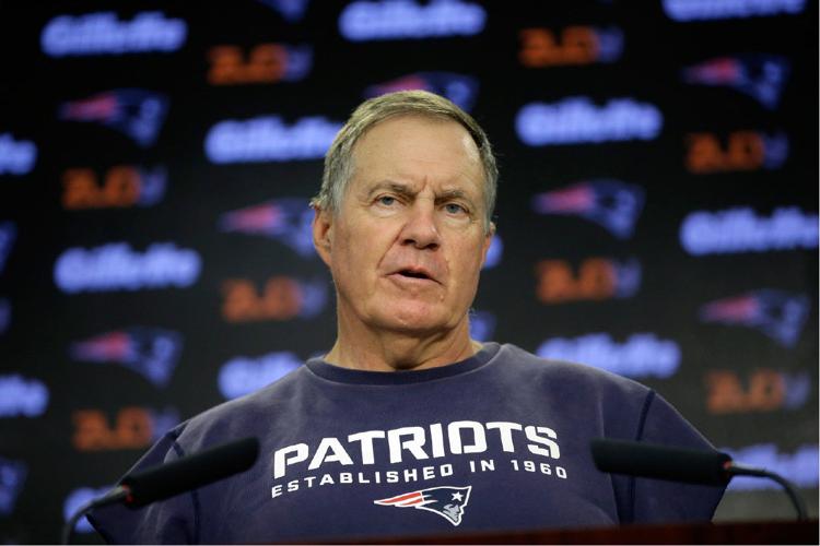 Rob Gronkowski leaves joint practice with apparent lower body issue ...