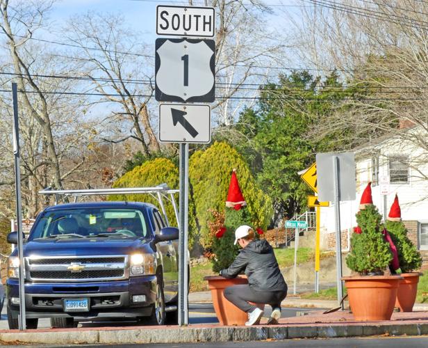 PHOTOS: Spreading holiday cheer in downtown Westerly-Pawcatuck ...