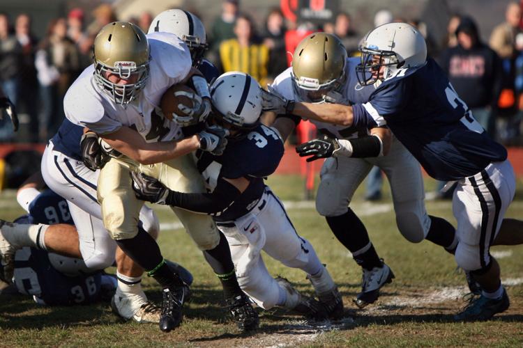 Football: Divante White led Bears over Bulldogs in exciting 2012 ...