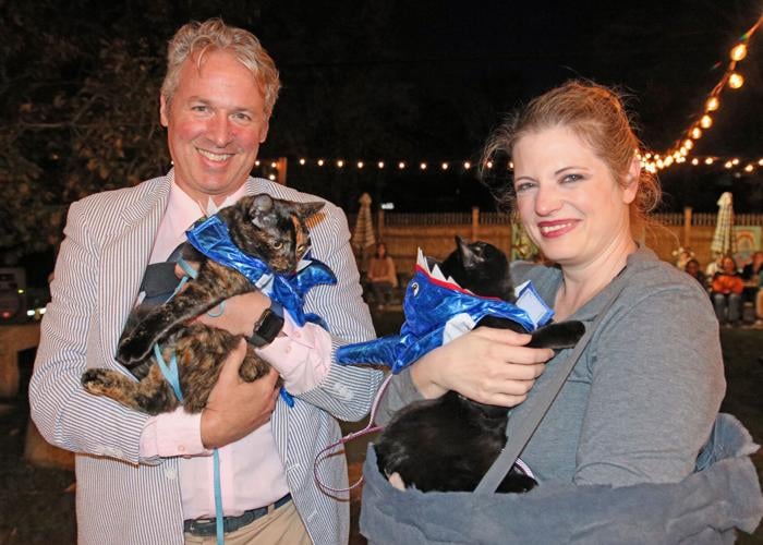 Out & About Paws Hollow Eve fundraiser | Lifestyle | thewesterlysun.com