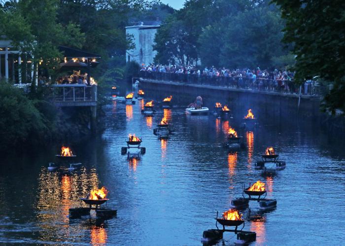 PHOTOS: River Glow 2023 lights up the Pawcatuck River downtown | Westerly | thewesterlysun.com