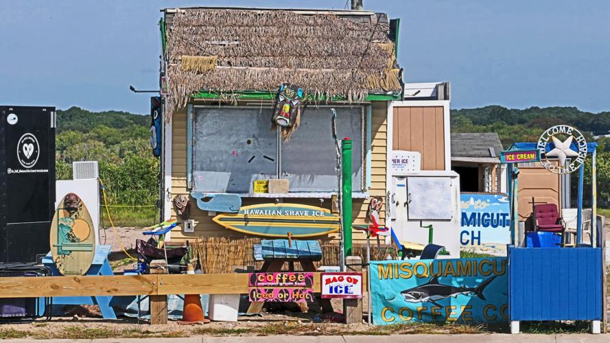 PHOTOS: Fall beach day along the Westerly shoreline | Westerly ...