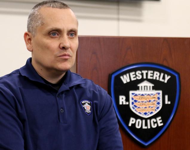 Clinician helping South County police deal with mental health cases ...