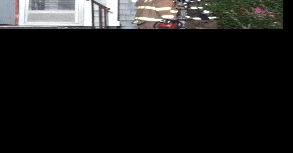 5 escape house fire in Pawcatuck | News | thewesterlysun.com