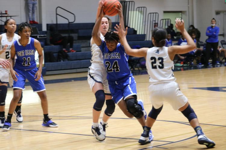 Episcopal gets past Port Allen for district title | Sports ...