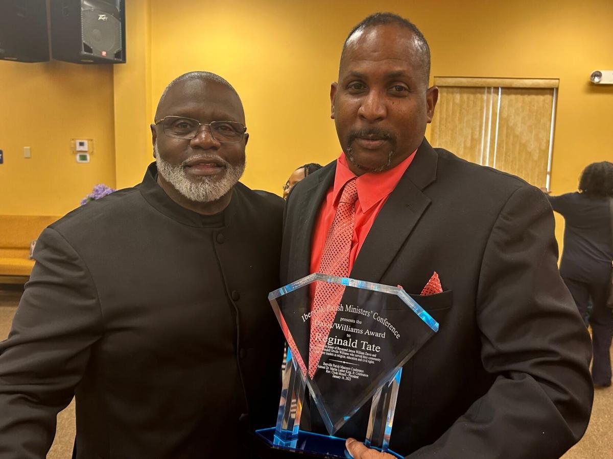 Reginald Tate receives Davis/Williams Award | News | thewestsidejournal.com
