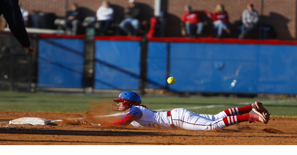 Wolves clinch spot in GSC Tournament | University of West Georgia ...