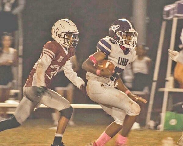 Trinity Christian rolls to sixth win with victory over Fideles ...