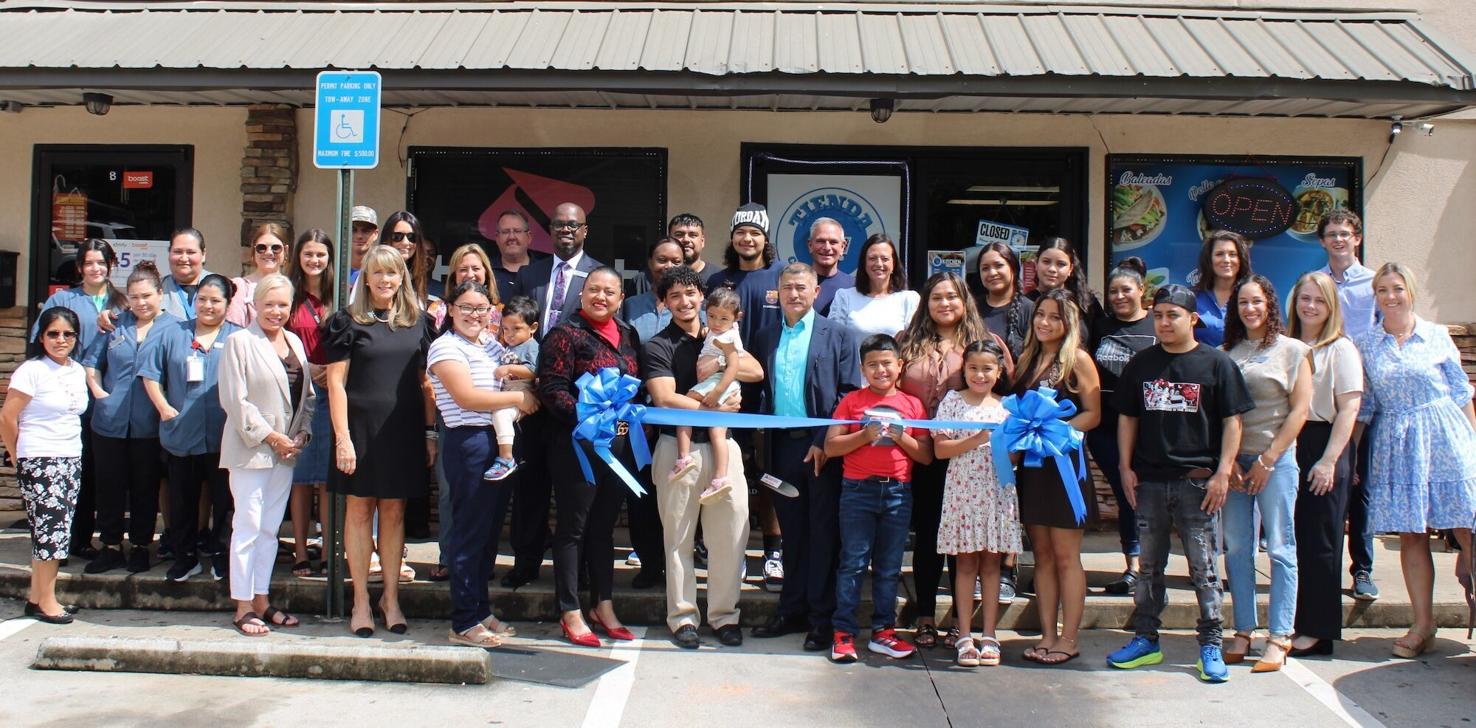 Carniceria Y Tiendo Centro America holds ribbon-cutting | Business ...