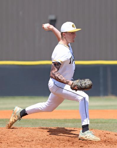 Carrollton standouts say off-field fun led to playoff run | Sports ...