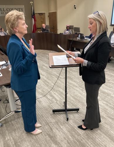Knight sworn in to County Schools BOE | Times Georgian | times-georgian.com