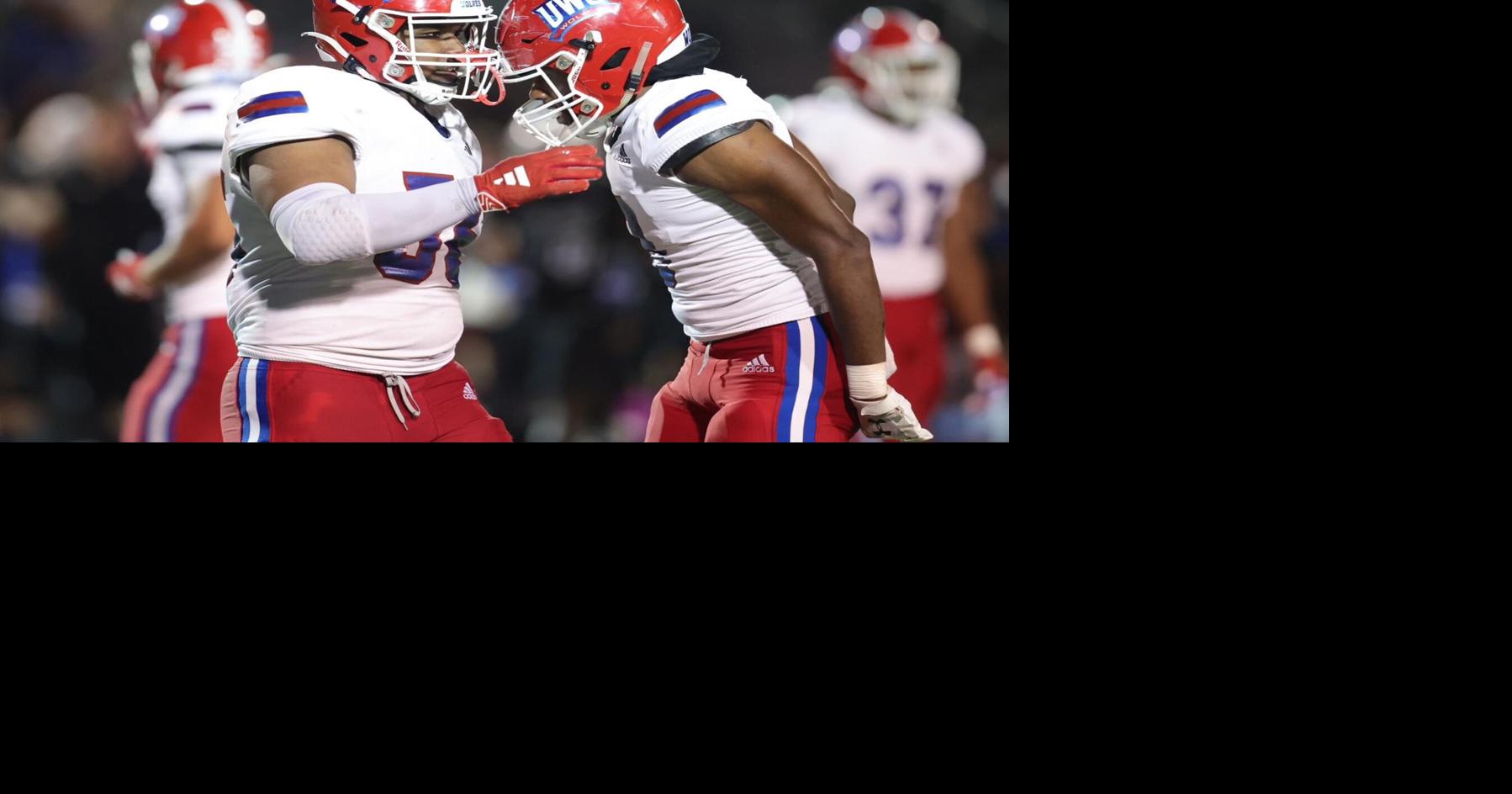 Wolves survive Thursday-night clash at Shorter | Times Georgian | times ...