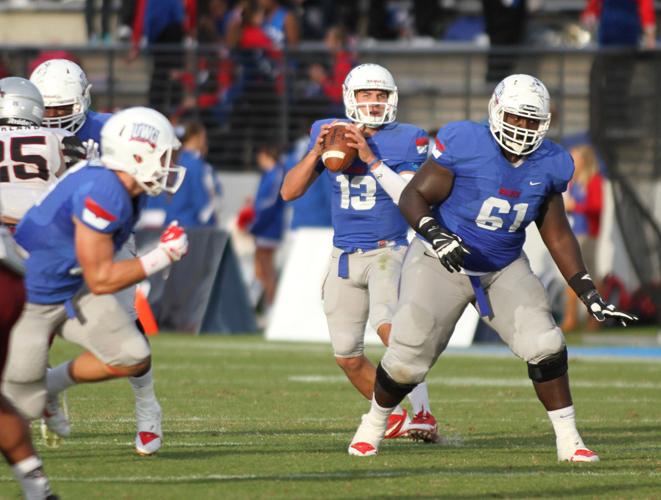 Wolves hone in on history | Sports | times-georgian.com