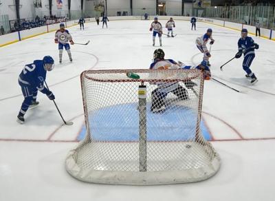 Jamestown Blue Jay Hockey boys face off against Sheyenne Mustangs ...