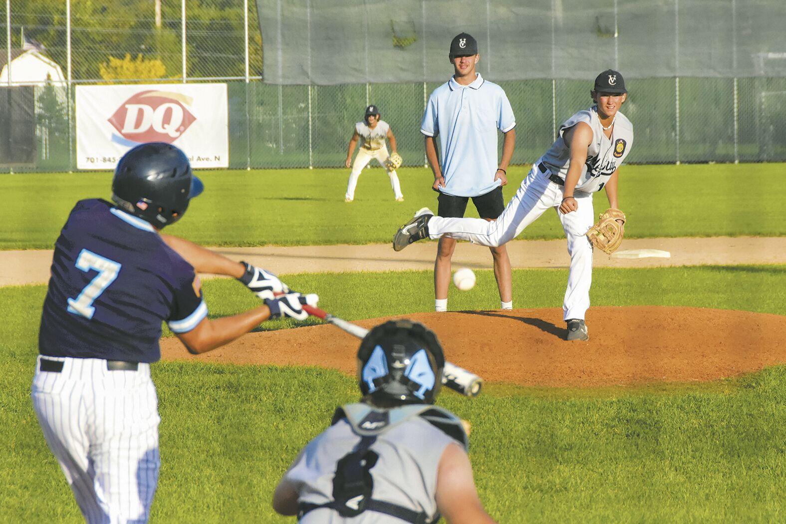 Valley City Royals, Alumni, play to 6-6 tie | Sports | times-online.com